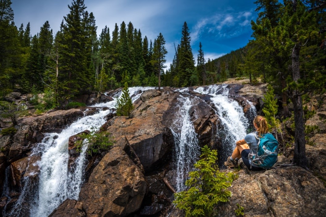 Guide to RV-Friendly Waterfall Hikes in Colorado | MLuxe Blog