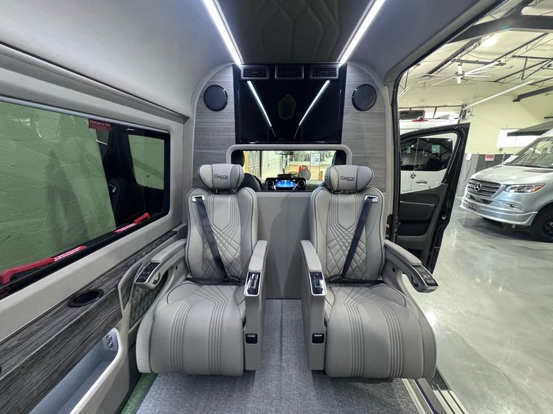 2026 Grech RV Lusso Tour - Mountain Luxe RV